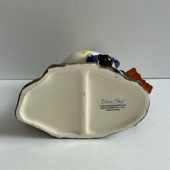 Hello Kitty | Holiday | Htf Hello Kitty Blue Sky Halloween Zombie ...